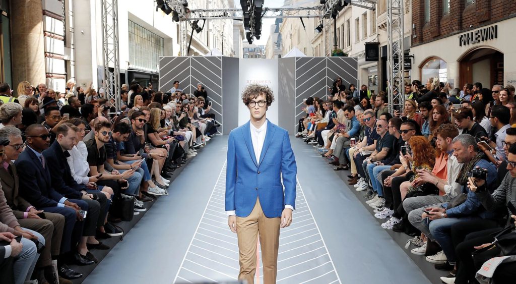 FROM THE FROW | ROX MAGAZINE