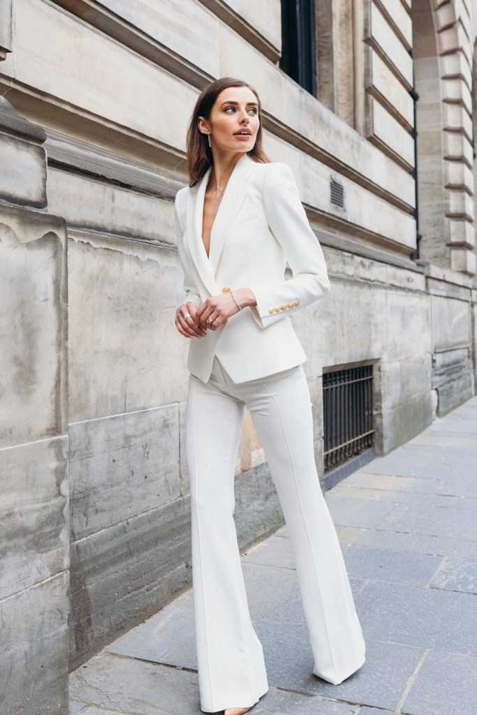 ALL WHITE | ROX MAGAZINE