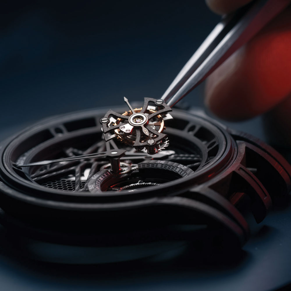 MECHANICS TO THE MAX | ROX MAGAZINE